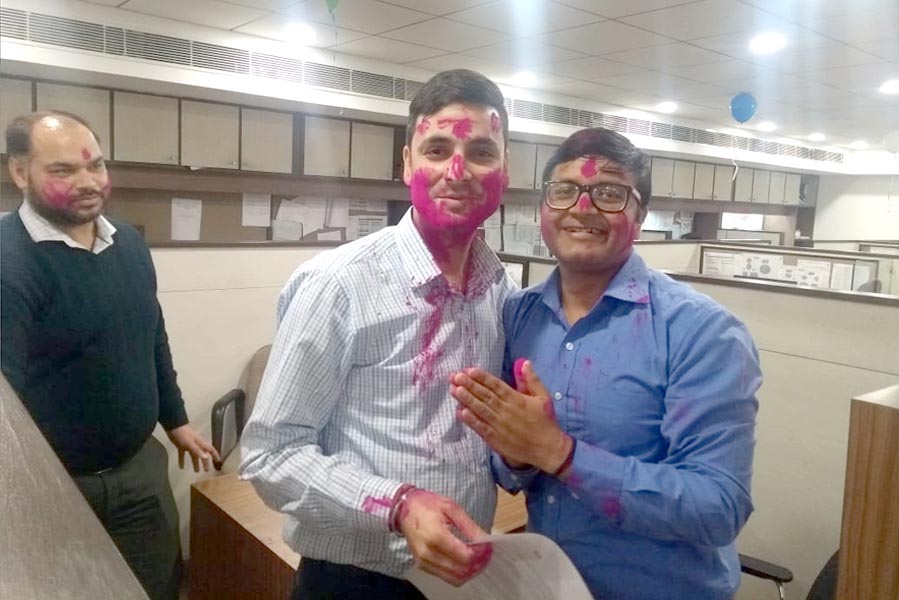 Life at kddl gallery | KDDL Ltd.